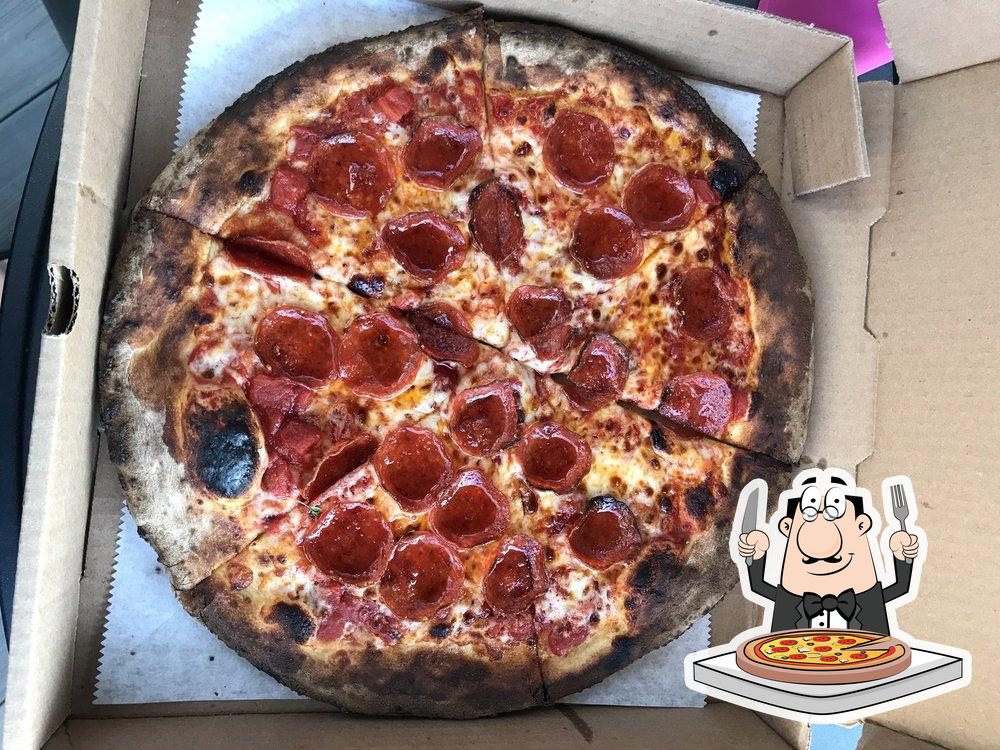 Cosa Pizza in Chincoteague Island - Restaurant menu and reviews