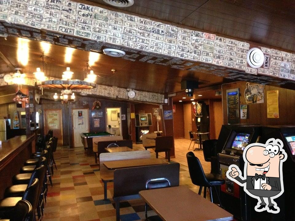 Wagon Wheel Bar, Interior - Restaurant menu, prices and reviews