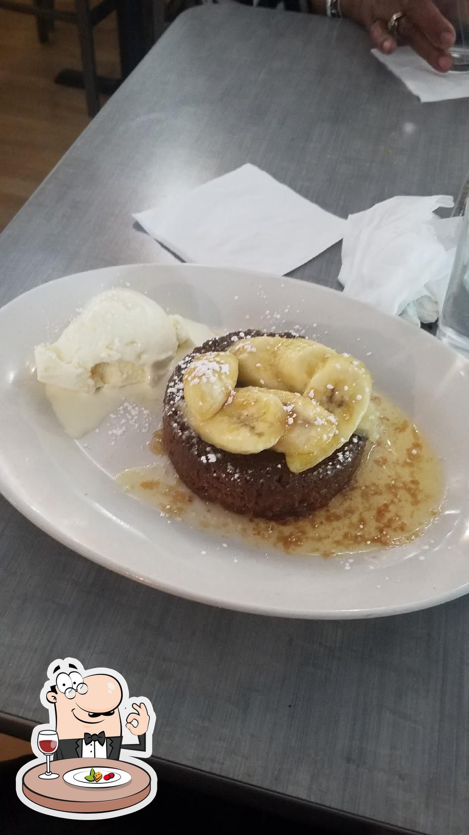 Fusion Flare Kitchen & Cocktails in Detroit - Restaurant menu and reviews