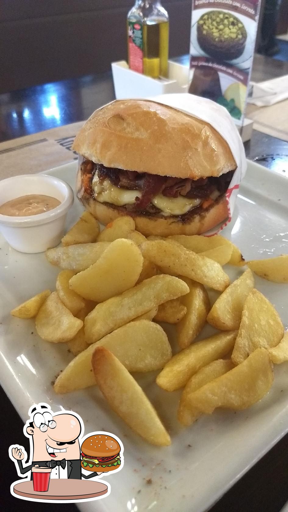 Happy Burger restaurant, Curitiba, Av. Mal. Humberto de Alencar Castelo ...