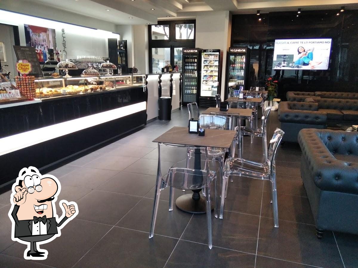 Le Cinéma Café, Viareggio - Menu del ristorante, prezzi e recensioni