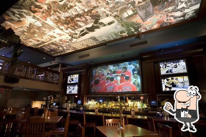 The Greatest Bar in Boston - Restaurant menu and reviews