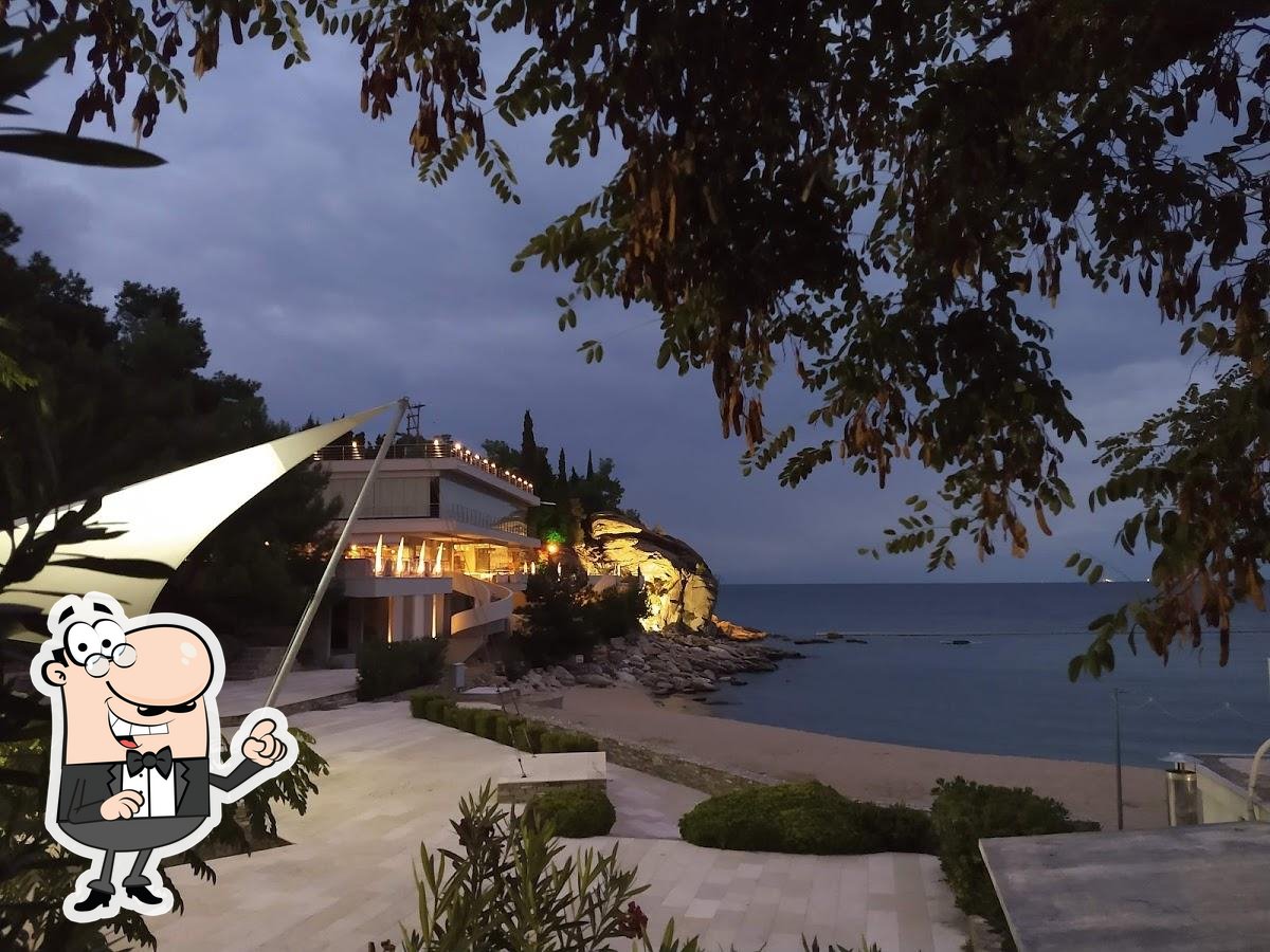 Selini Cafe Bar, Kavala - Restaurant reviews