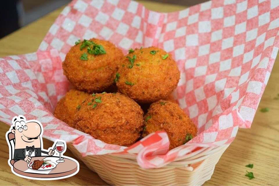 Cedar Falafel & Shawarma in Hamilton - Restaurant reviews