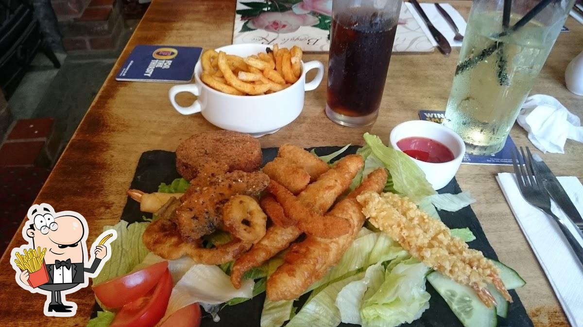 Generous Briton, 14 Main St in Costock - Restaurant menu and reviews