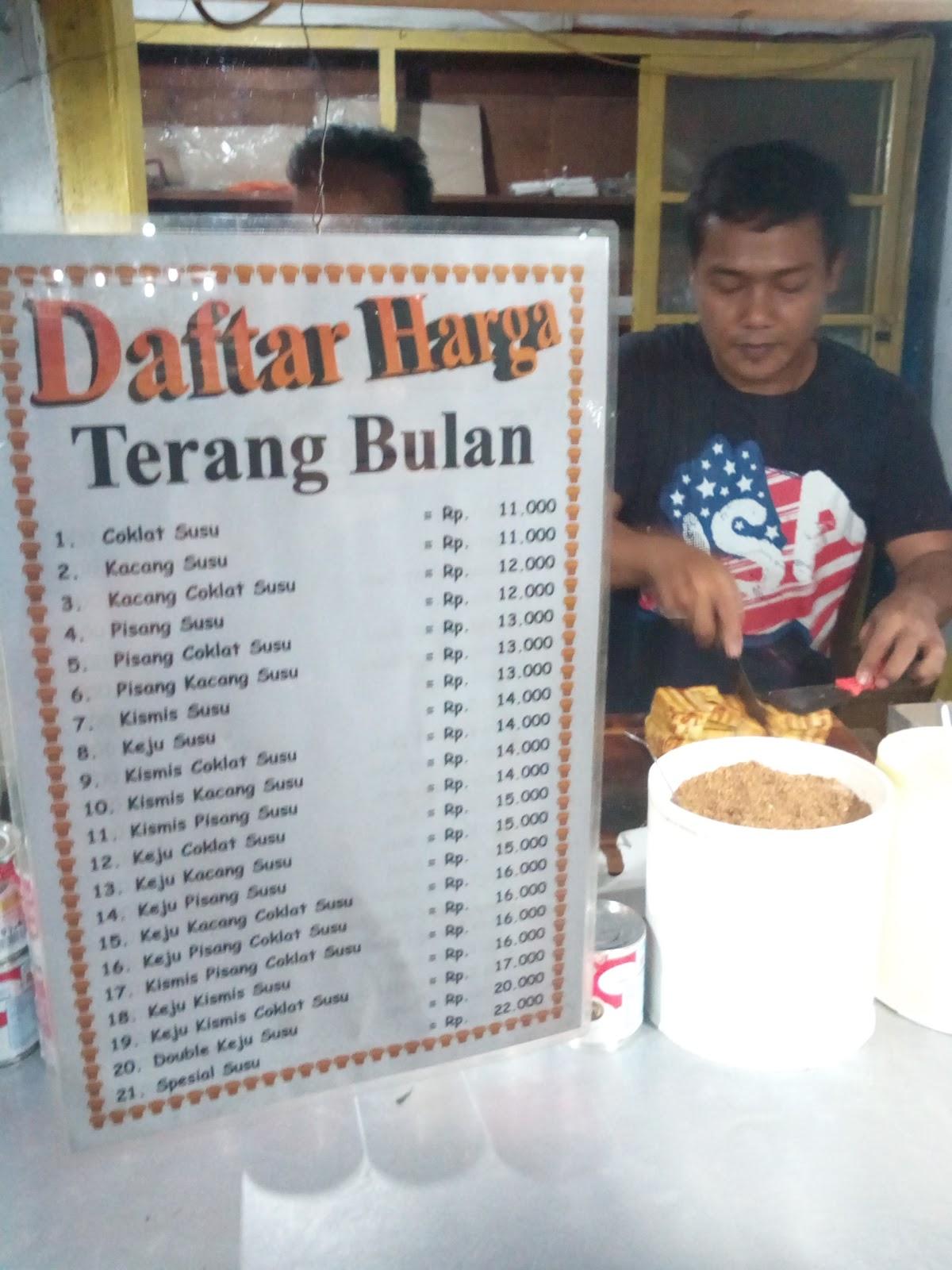 Menu at terang bulan & roti bakar Bandung aneka rasa Pak DODI cafe ...