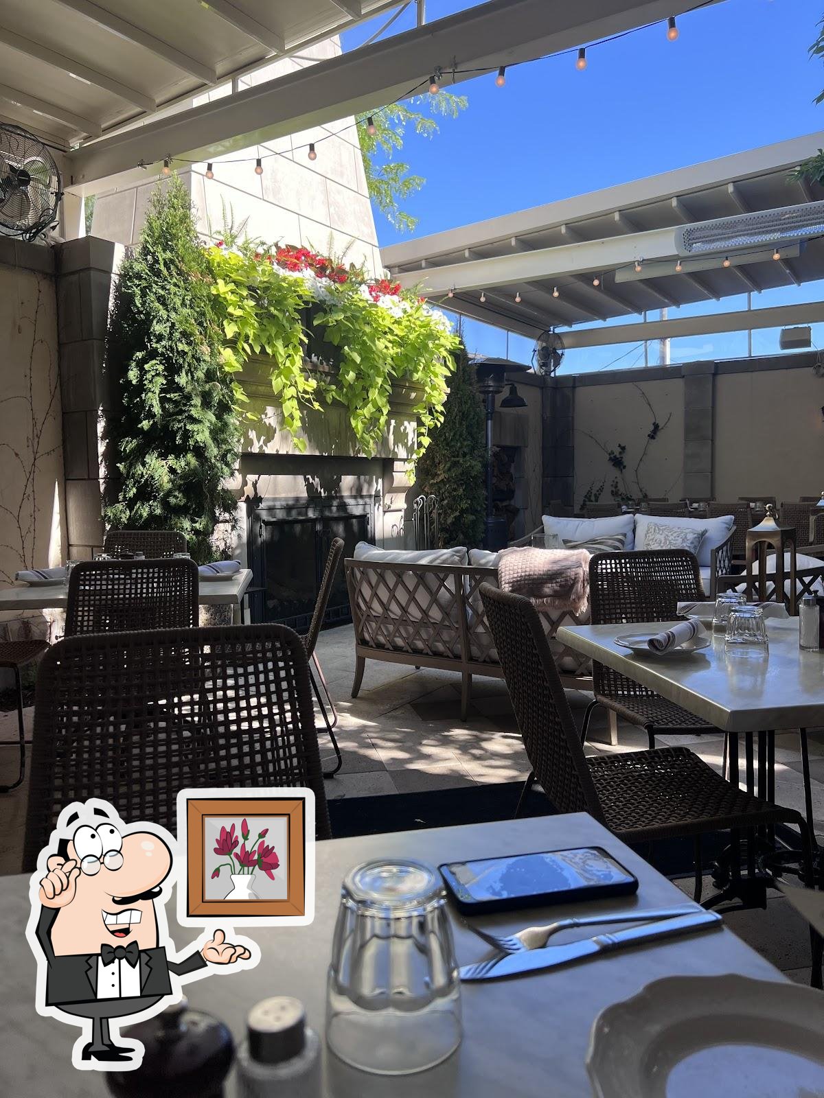 Pomeroy, Winnetka - Restaurant menu, prices and reviews