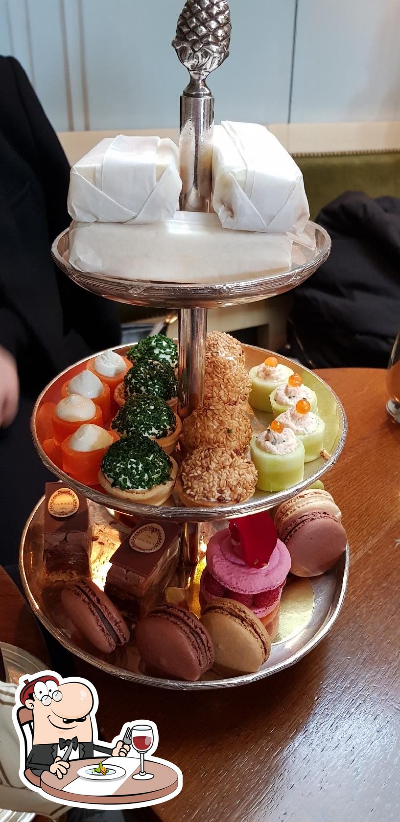 Ladurée, 1 The Mkt in London - Restaurant menu and reviews