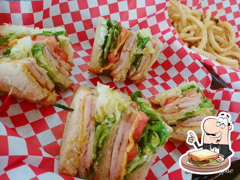 Magic Grill, 1210 N 18th St in Monroe - Restaurant menu and reviews