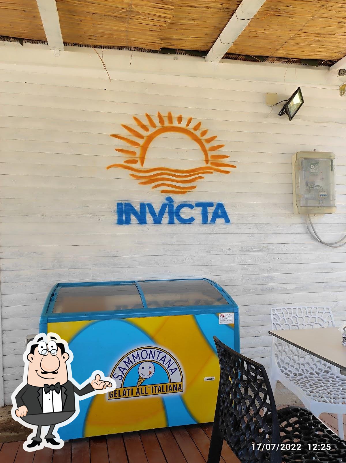 Invicta Beach Bar, Himarë - Restaurantbewertungen