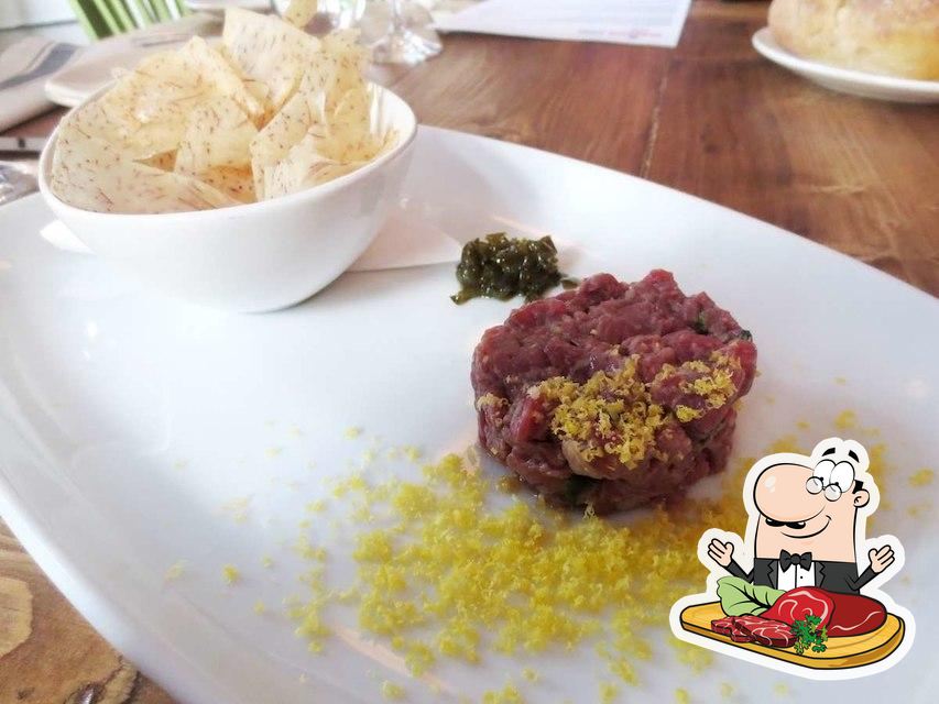Fou Bar, 2197 B, Bloor St. W. in Toronto - Restaurant menu and reviews