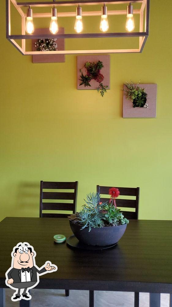 Gocha Teahouse in Brooklyn Park - Restaurant menu and reviews