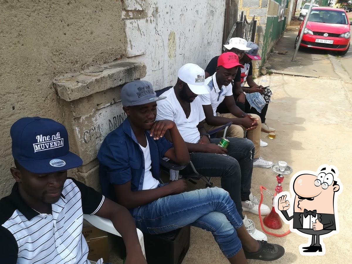 Thathe Internet Cafe (Main Branch), Soweto - Restaurant reviews