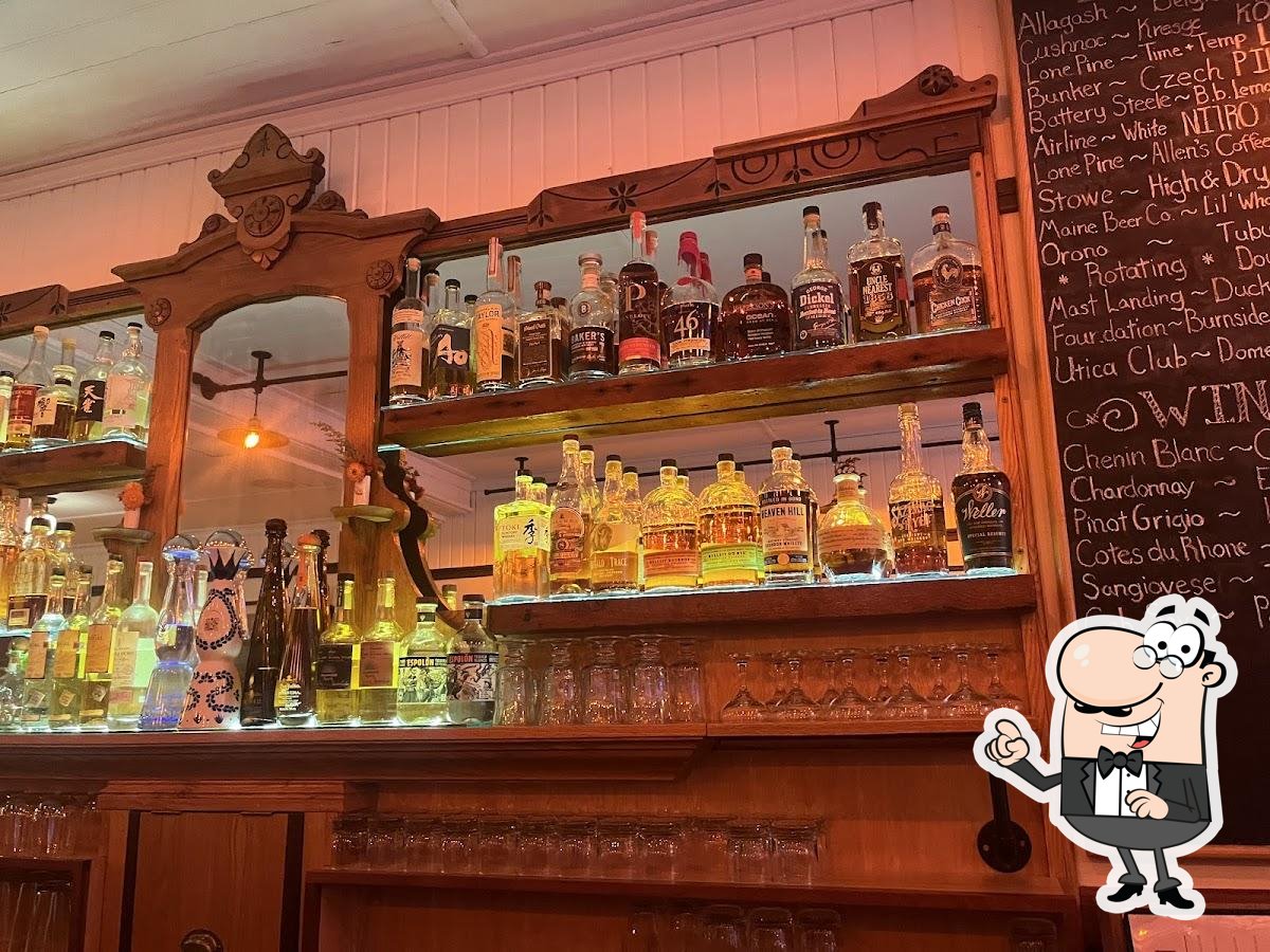 The Barnacle, Bar Harbor - Restaurant menu, prices and reviews