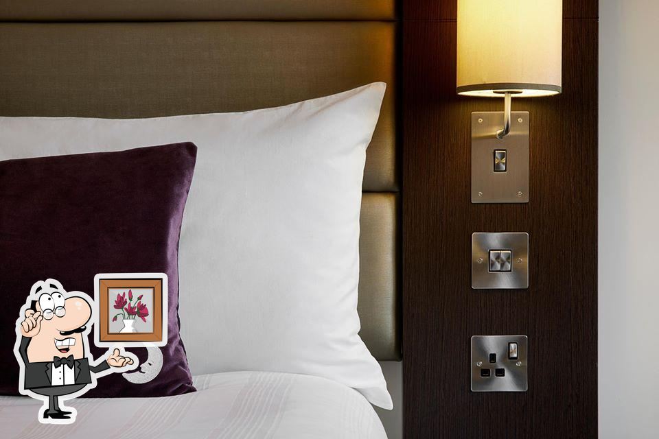 Premier Inn Poole North hotel in Poole - Restaurant reviews