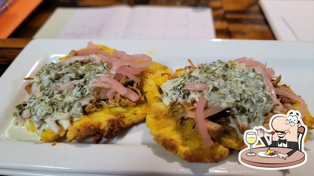 Los Pollitos Locos in Mount Carmel - Restaurant menu and reviews
