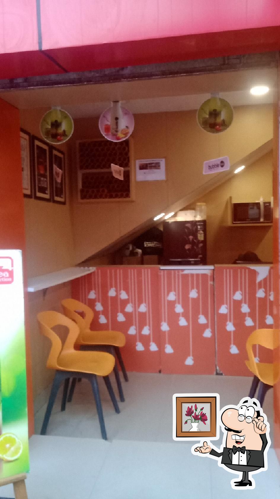 Tea Junction, Darjeeling, 27V8+7VF - Restaurant menu and reviews