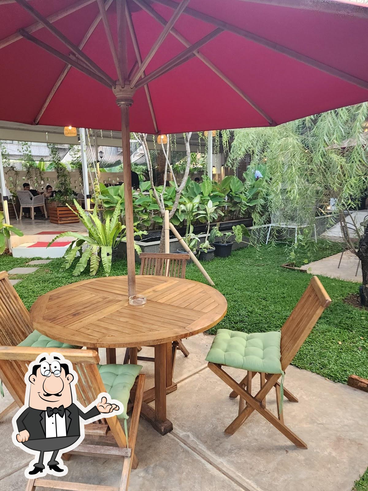 Emerald Tree Resto & Coffee Bar Alam Sutera, Tangerang - Restaurant ...