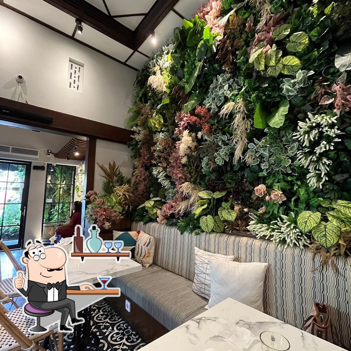 Waroeng Ipang Trunojoyo, Surabaya - Restaurant menu, prices and reviews