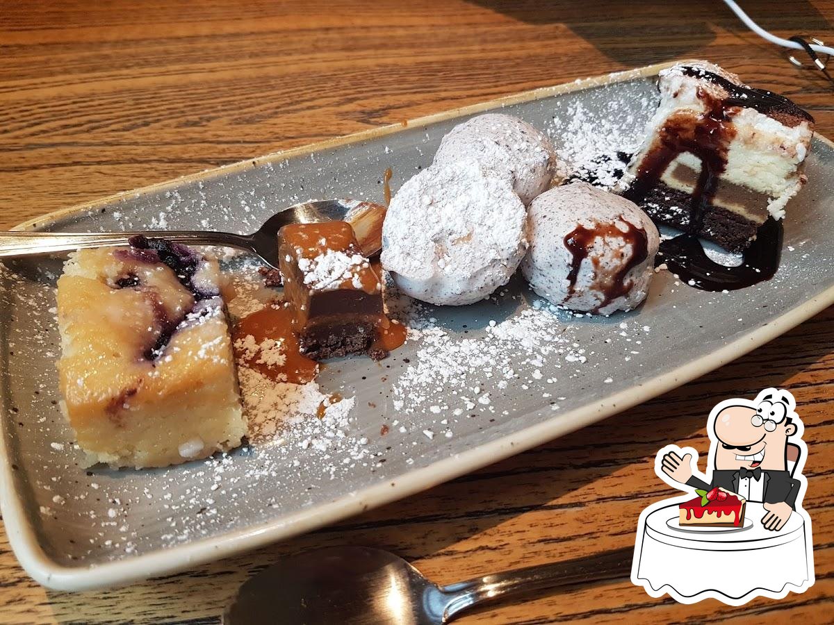 Fox & Grapes, York Rd in Leeds - Restaurant menu and reviews