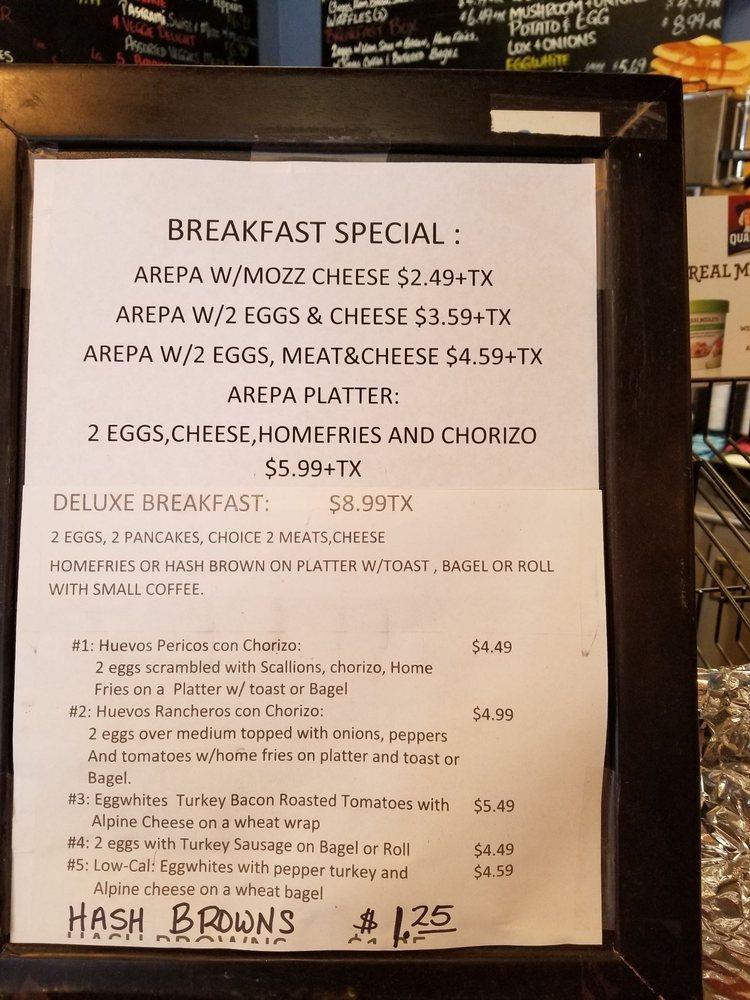 Menu at Mannino's Bagel Bakery, Freeport