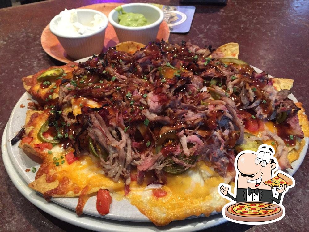 Pucci's Pub, 124 Village Ln in USA - Restaurant menu and reviews