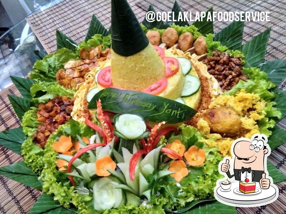 Goela Klapa Authentic Indonesian Cuisine restaurant, Surakarta, Jl ...