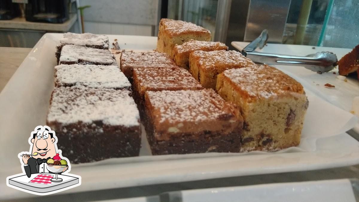 Dineen Coffee Co., 140 Yonge St in Toronto - Restaurant menu and reviews