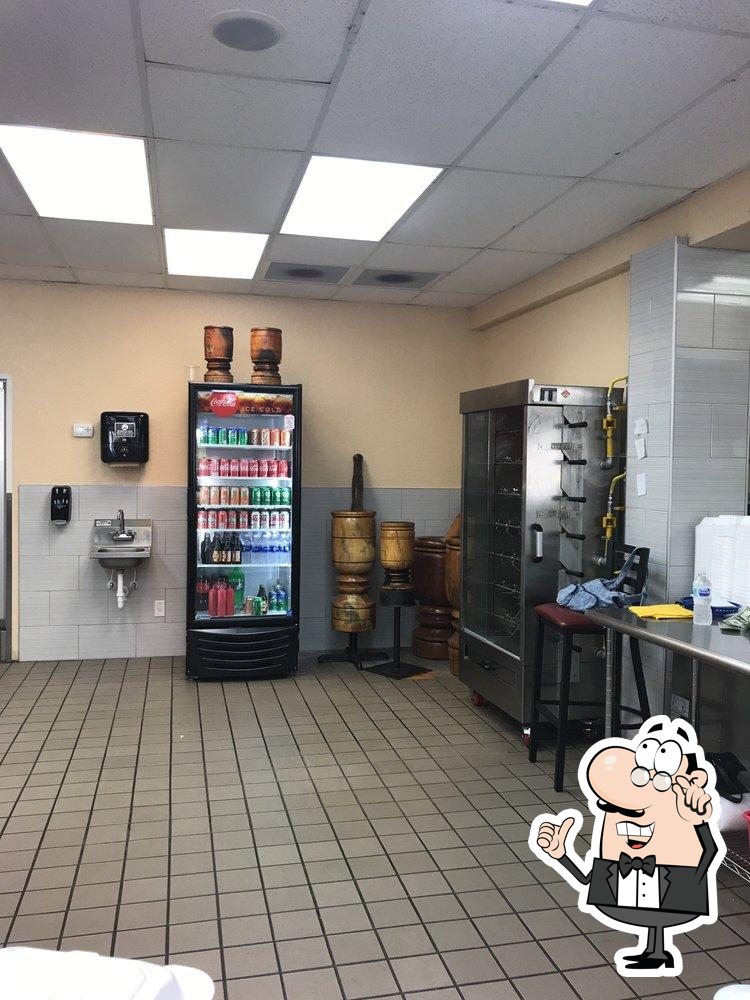 Lelo's BBQ, Orange City - Restaurant menu, prices and reviews