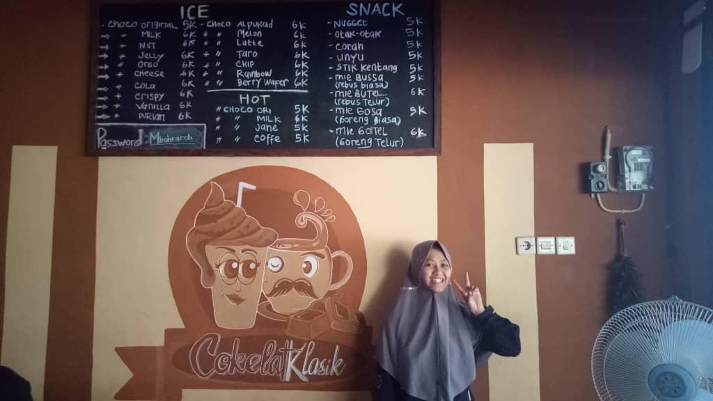 Menu at Family Cafe, Slahung