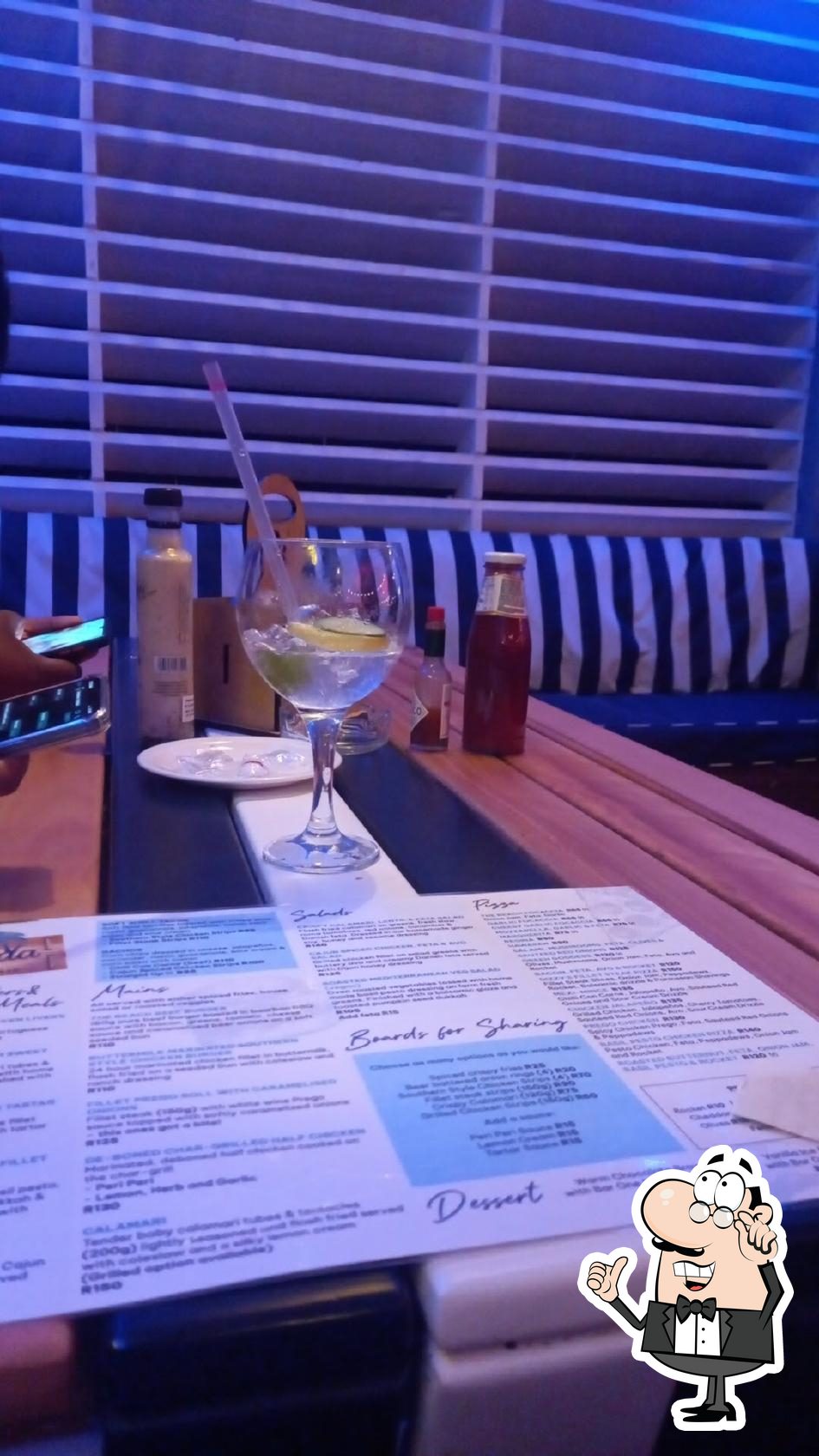 Rotunda Beach Restaurant and Bar, Hilton - Restaurant menu, prices and ...