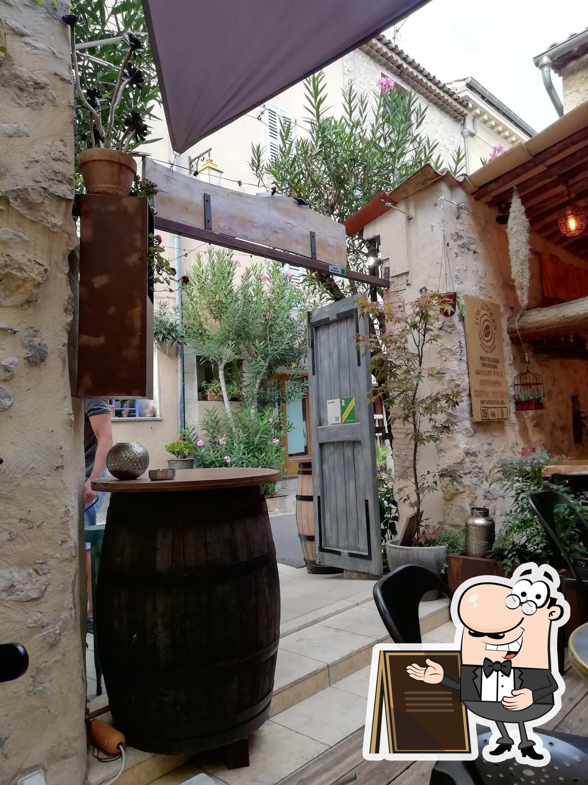 Le Patio Valbonne pub & bar, Valbonne - Restaurant reviews