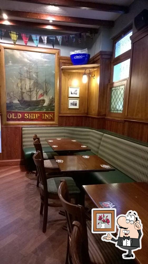The Old Ship Inn in Perth - Restaurant reviews