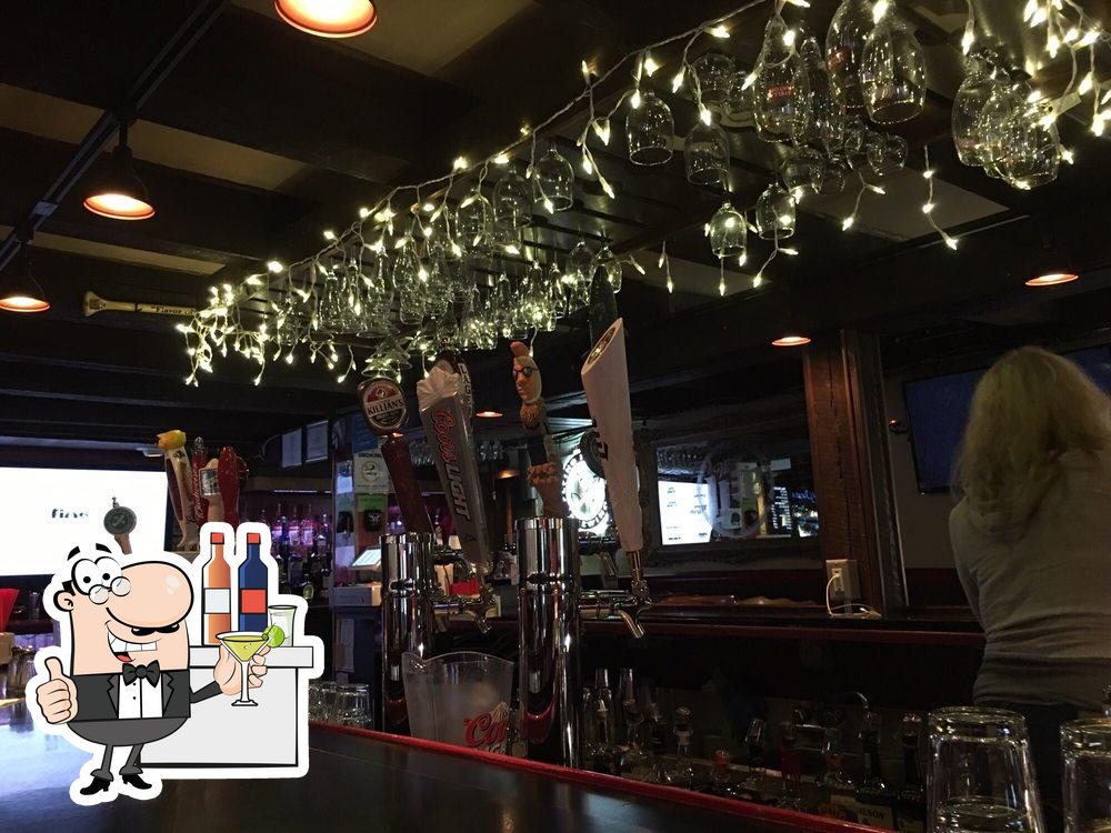 Flying W Airport & Resort in Medford - Restaurant reviews