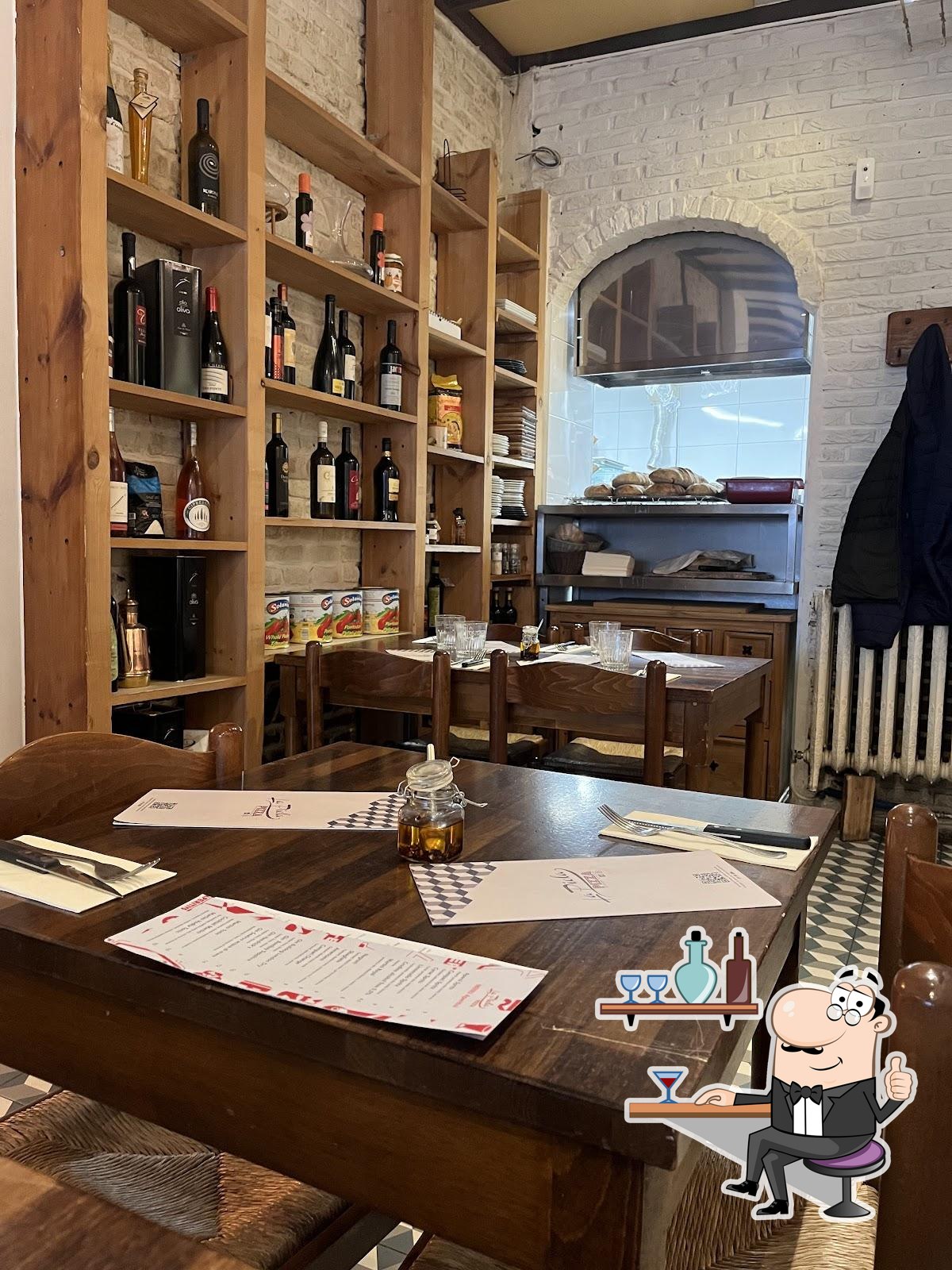 La Piola Pizza, Saint-Josse-ten-Noode - Restaurant menu, prices and reviews