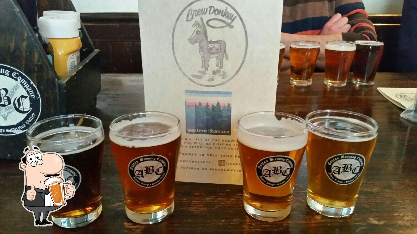 Ashton Brewing Company in Ottawa - Restaurant menu and reviews