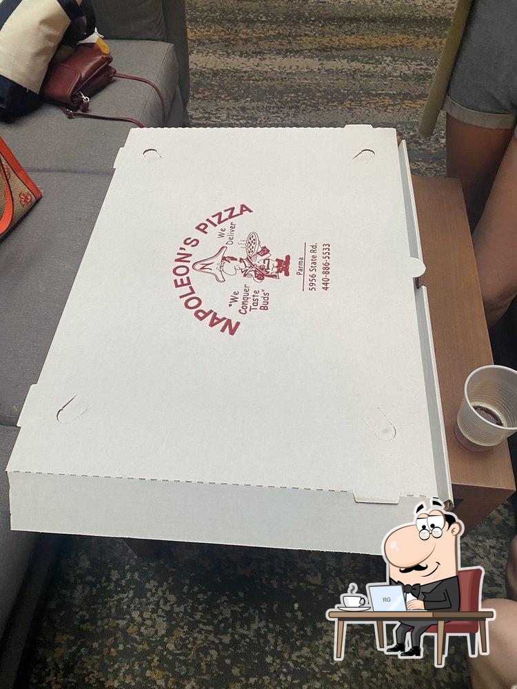 Napoleon's Pizza, Parma - Restaurant menu, prices and reviews