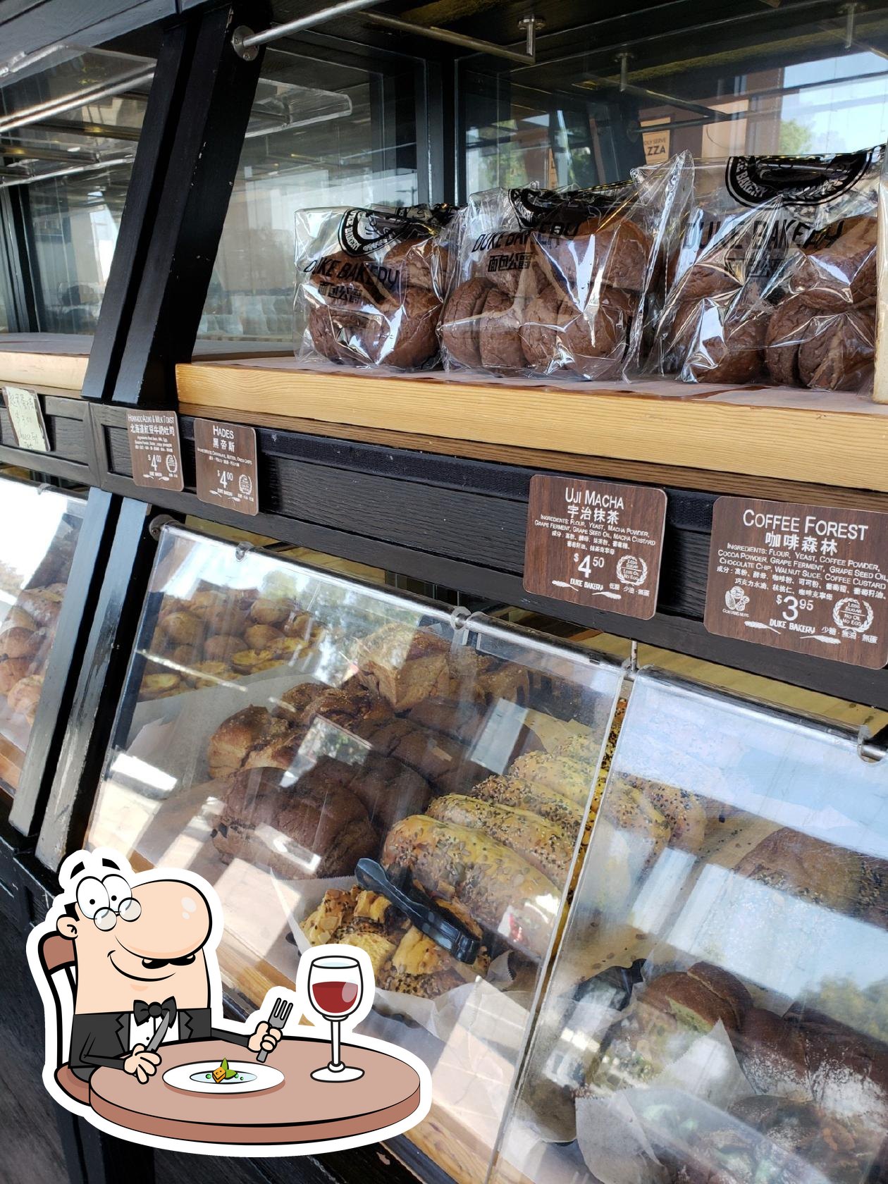 Kokonut Space Capsule (Duke Bakery Rowland Heights), Rowland Heights ...