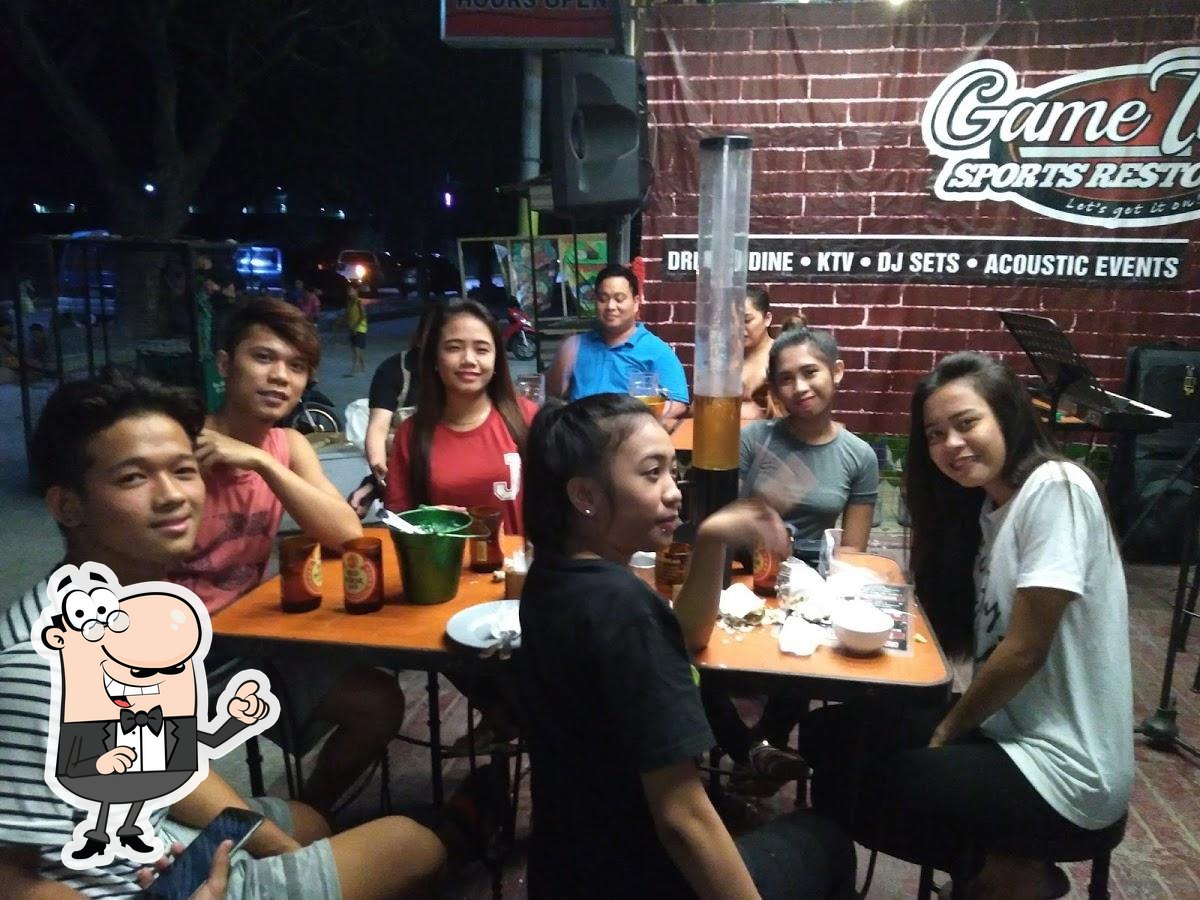 4th Avenue Sports Bar, Dasmariñas - Restaurant reviews