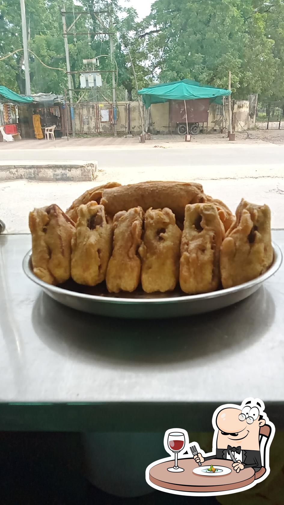 Mahalaxmi nashta center, Dhanera - Restaurant reviews