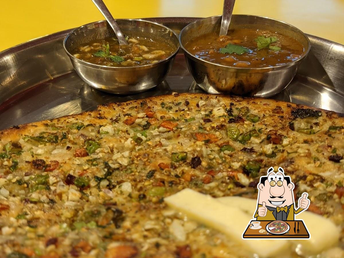 Mohanji's amritsari Kulcha paratha, Gurugram - Restaurant reviews