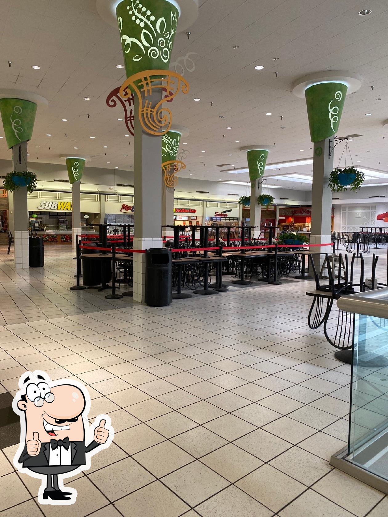 Dayton Mall Food Court, Miamisburg - Restaurant menu, prices and reviews