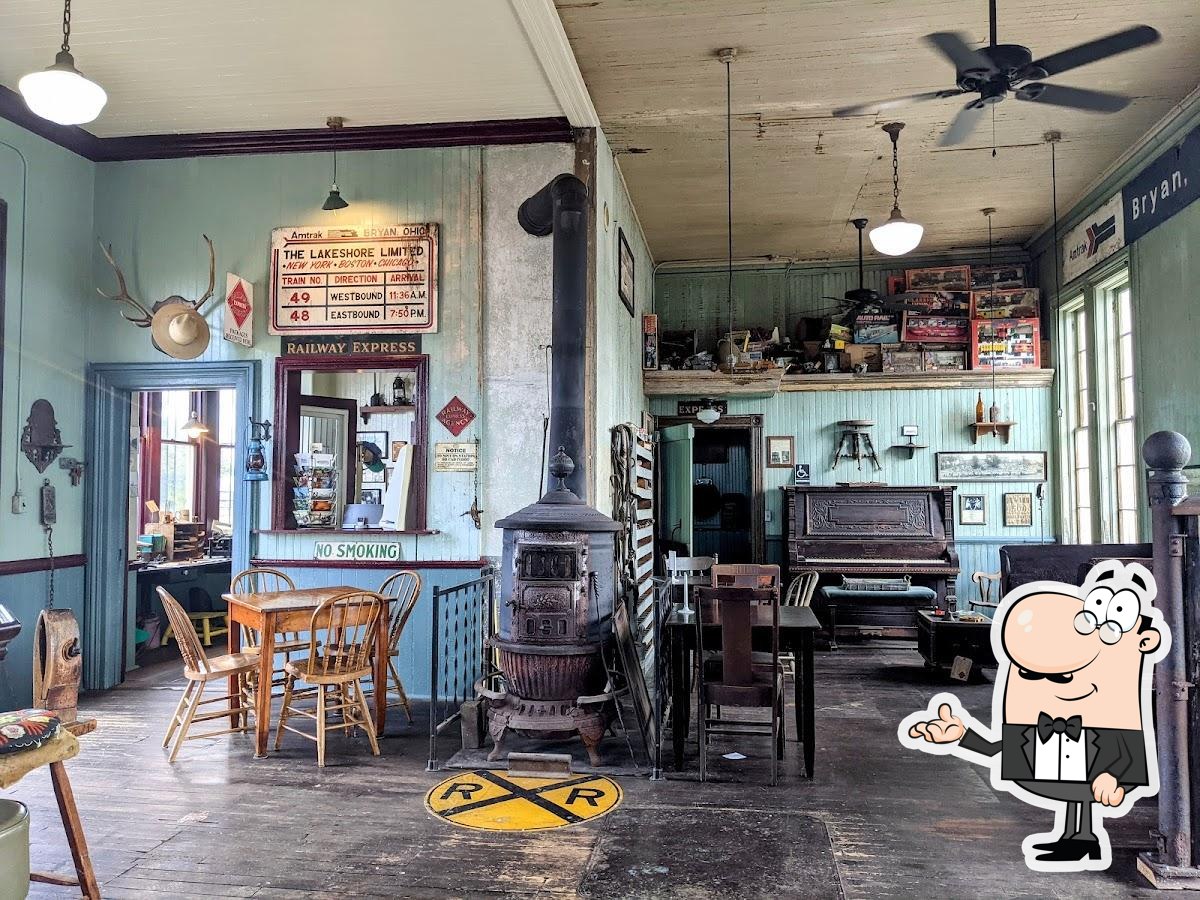 THIRD RAIL SALOON in Bryan - Restaurant reviews
