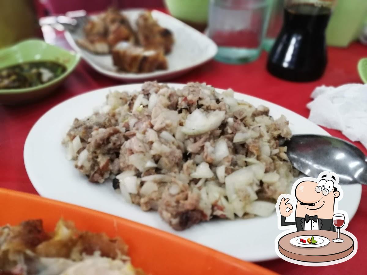 Victor's Barbeque & Lechon Manok, Tarlac City - Restaurant reviews