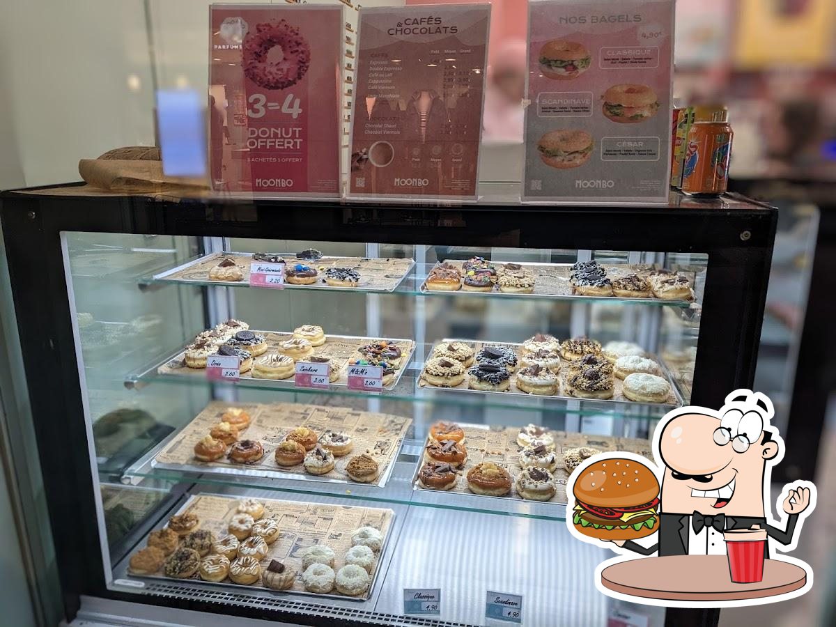 Moonbo Clermont Donuts, Coffee & Bubble Tea restaurant, Clermont ...