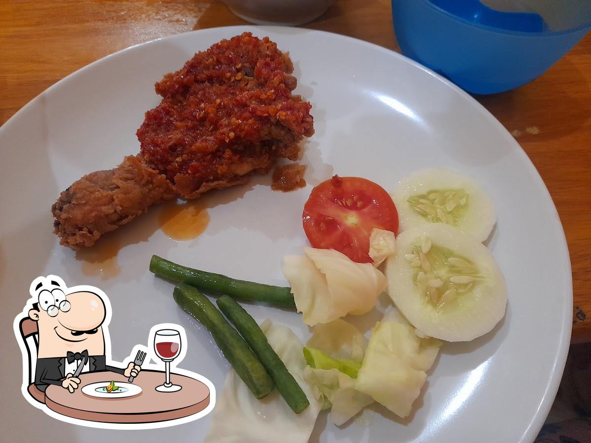 Pak Min Fried Chicken restaurant, Indonesia - Restaurant reviews