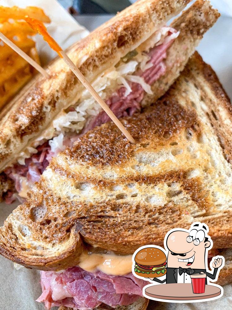 Hooligan's Super Bar in Milwaukee - Restaurant menu and reviews