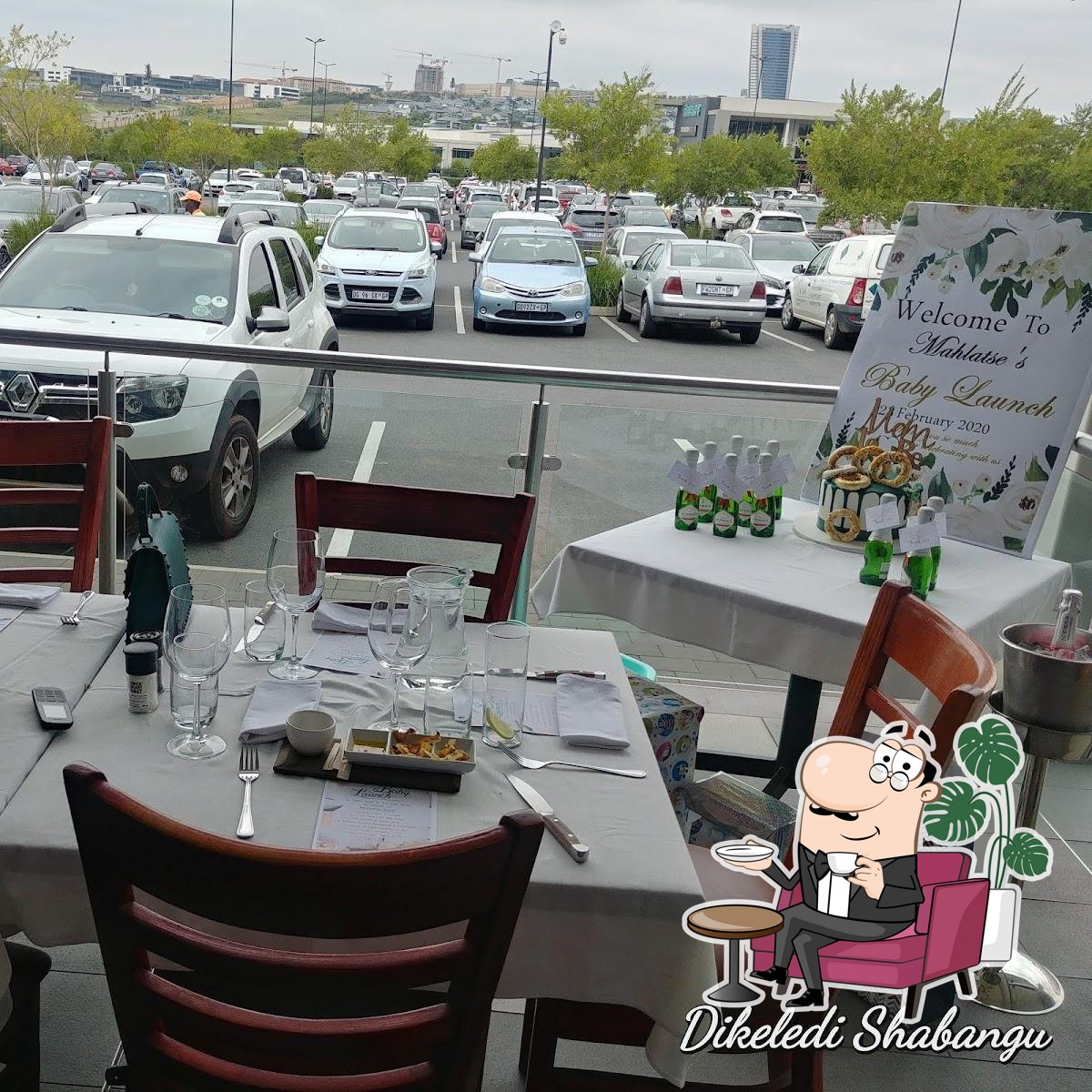 Waterfall Corner restaurant, Midrand - Restaurant reviews