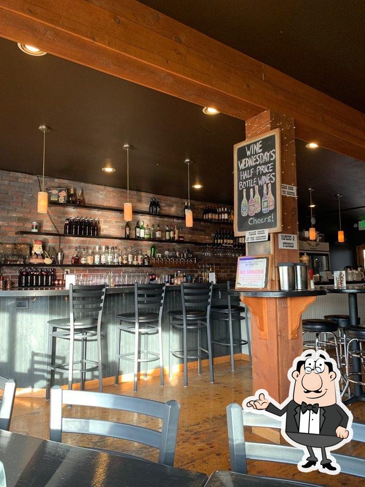 S/T Hooligans, Seattle - Restaurant menu, prices and reviews