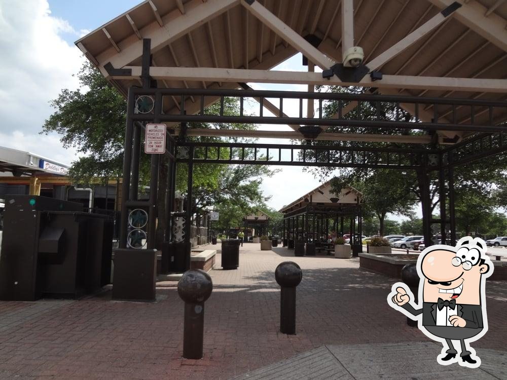 The District 12 Sports Bar, Bryan - Restaurant menu, prices and reviews